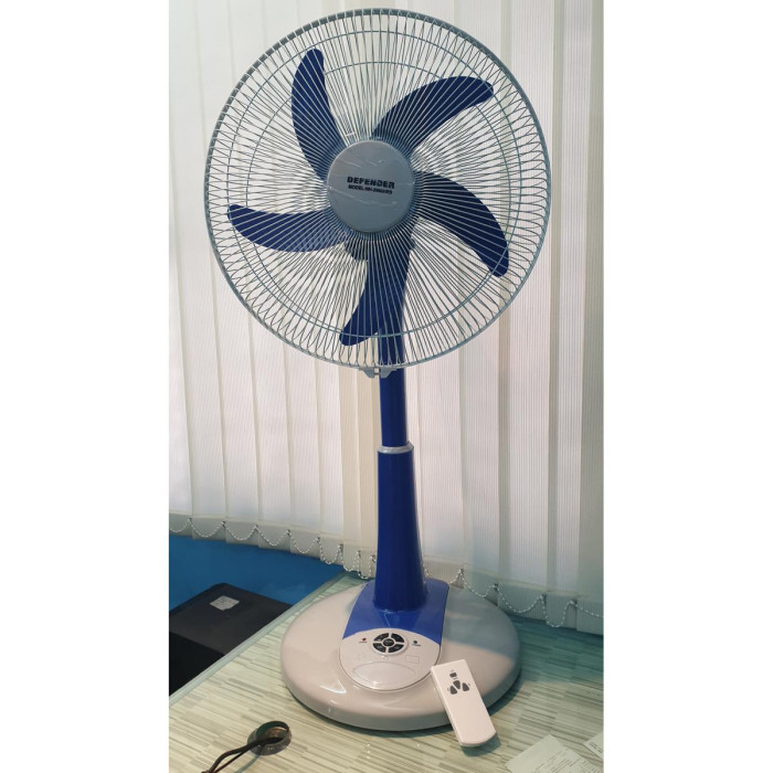 Defender 2986 Rechargeable 16 Desktop Fan : Gadgethub.com.bd
